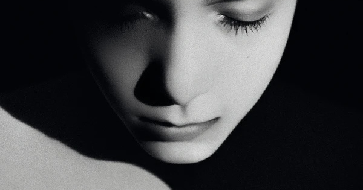 #895 - Noell Oszvald | Peter Fetterman Gallery